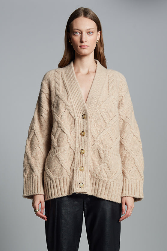 KAYLN CARDI | PALE CAMEL – Eleven Six Knits